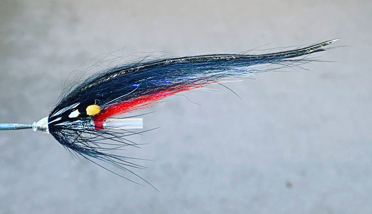 Fly Tying: Black ‘n’ Silver Templedog Tube